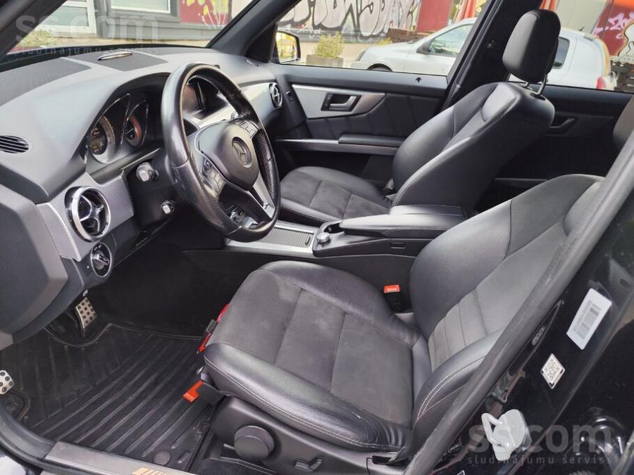 Melns Mercedes-Benz GLK 220 2014 Rīga, ar dzinēja tilpumu 2.20 L un nobraukumu 276 tūkst. km par 11900 €, foto 11 vietnē AUTOMOTO.COM.LV