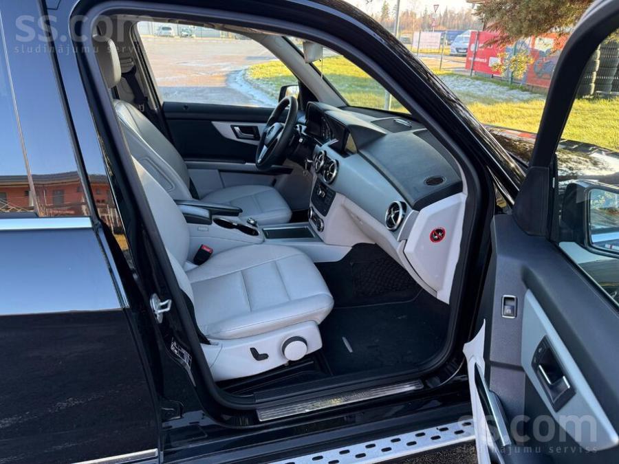 Melns Mercedes-Benz GLK 220 2014 Rīga, ar dzinēja tilpumu 2.20 L un nobraukumu 316 tūkst. km par 14500 €, foto 15 vietnē AUTOMOTO.COM.LV
