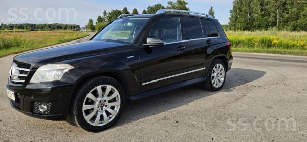 Melns Mercedes-Benz GLK 220 2009 Bauska, ar dzinēja tilpumu 2.20 L un nobraukumu 309 tūkst. km par 7100 €, foto 3 vietnē AUTOMOTO.COM.LV