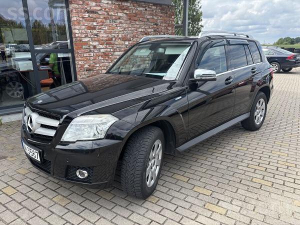 Melns Mercedes-Benz GLK 220 2010 Talsi, ar dzinēja tilpumu 2.20 L un nobraukumu 207 tūkst. km par 8500 €, foto 1 vietnē AUTOMOTO.COM.LV
