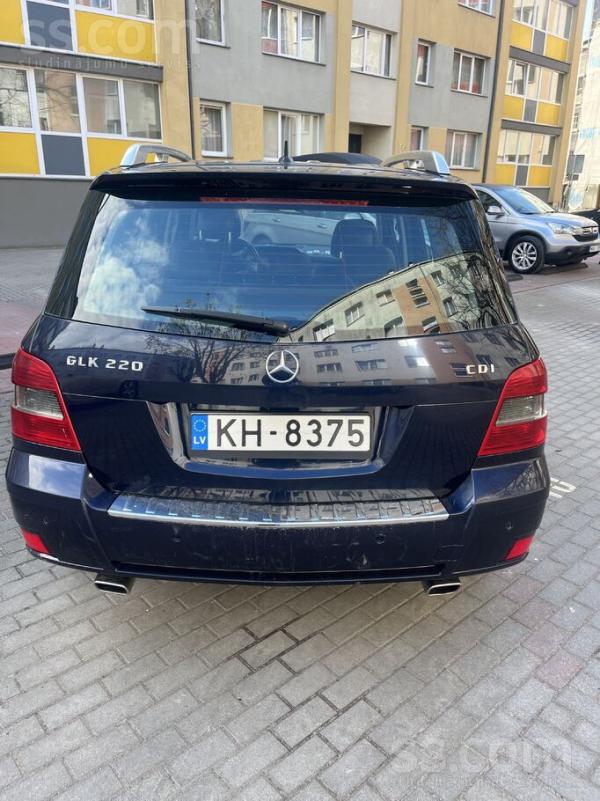 Zils Mercedes-Benz GLK 220 2011 Liepāja, ar dzinēja tilpumu 2.20 L un nobraukumu 293 tūkst. km par 7900 €, foto 5 vietnē AUTOMOTO.COM.LV