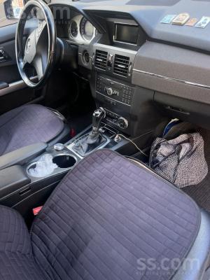 Zils Mercedes-Benz GLK 220 2011 Liepāja, ar dzinēja tilpumu 2.20 L un nobraukumu 293 tūkst. km par 7900 €, foto 9 vietnē AUTOMOTO.COM.LV