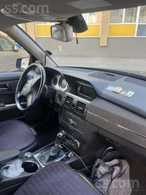 Zils Mercedes-Benz GLK 220 2011 Liepāja, ar dzinēja tilpumu 2.20 L un nobraukumu 293 tūkst. km par 7900 €, foto 10 vietnē AUTOMOTO.COM.LV