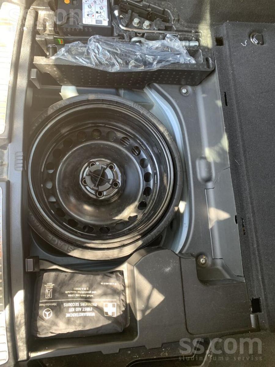 Zils Mercedes-Benz GLK 220 2011 Liepāja, ar dzinēja tilpumu 2.20 L un nobraukumu 293 tūkst. km par 7900 €, foto 11 vietnē AUTOMOTO.COM.LV