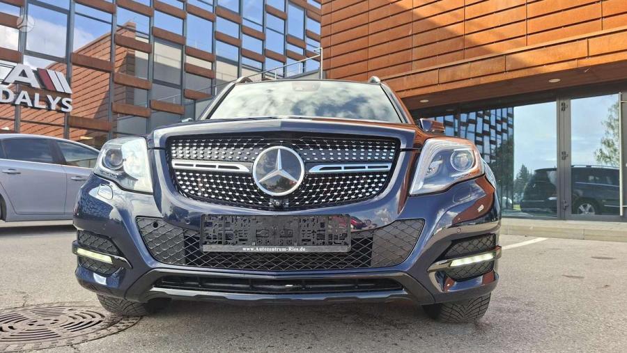 Blue Mercedes-Benz GLK 220 2013 in Kaunas, with an engine capacity of 2.14 L and mileage of 159 thousand km for 11850 €, photo 5 on AUTOMOTO.COM.LV