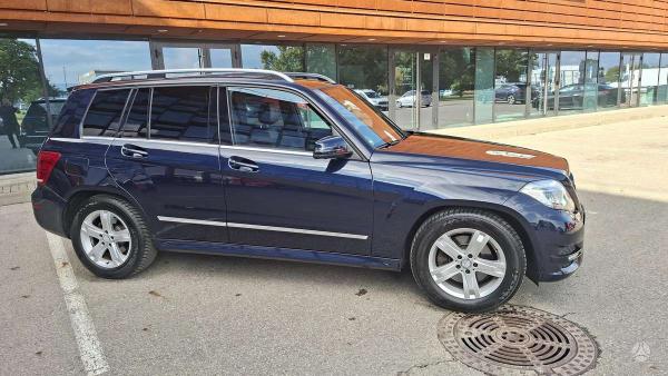 Blue Mercedes-Benz GLK 220 2013 in Kaunas, with an engine capacity of 2.14 L and mileage of 159 thousand km for 11850 €, photo 8 on AUTOMOTO.COM.LV