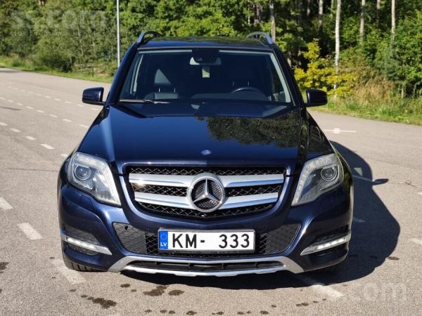 Blue Mercedes-Benz GLK 220 2014 in Madona, with an engine capacity of 2.20 L and mileage of 211 thousand km for 11750 €, photo 10 on AUTOMOTO.COM.LV