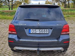Blue Mercedes-Benz GLK 220 2014 in Valmiera, with an engine capacity of 2.10 L and mileage of 275 thousand km for 8600 €, photo 5 on AUTOMOTO.COM.LV