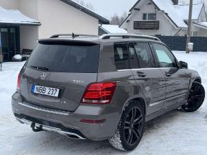 Brown Mercedes-Benz GLK 220 2013 in Vilnius, with an engine capacity of 2.14 L and mileage of 287 thousand km for 11700 €, photo 4 on AUTOMOTO.COM.LV