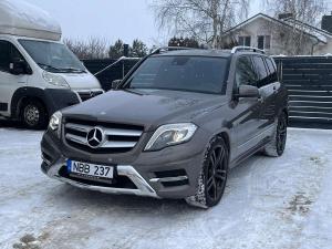 Brown Mercedes-Benz GLK 220 2013 in Vilnius, with an engine capacity of 2.14 L and mileage of 287 thousand km for 11700 €, photo 9 on AUTOMOTO.COM.LV