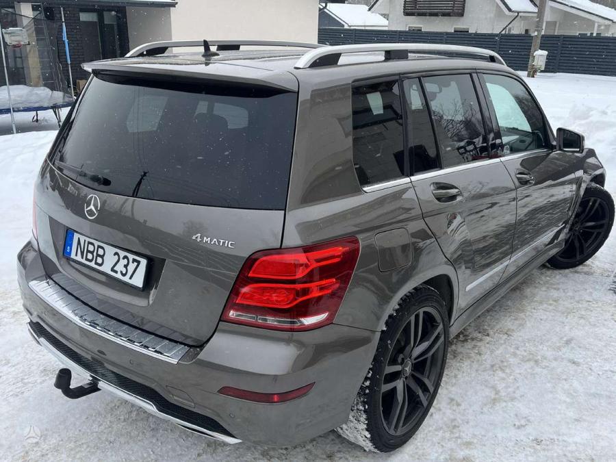 Brown Mercedes-Benz GLK 220 2013 in Vilnius, with an engine capacity of 2.14 L and mileage of 287 thousand km for 11700 €, photo 14 on AUTOMOTO.COM.LV