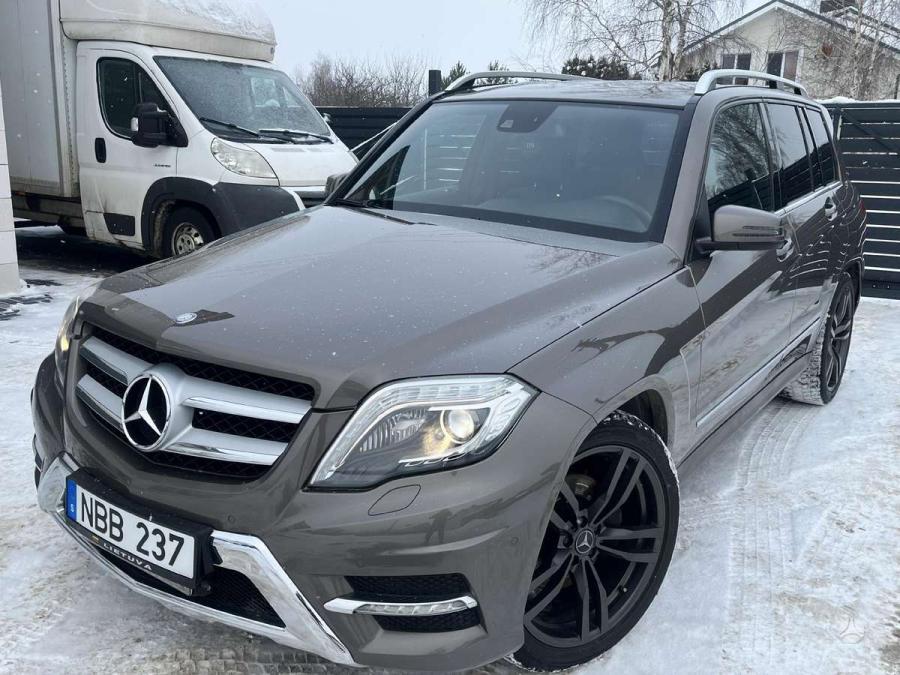 Brown Mercedes-Benz GLK 220 2013 in Vilnius, with an engine capacity of 2.14 L and mileage of 287 thousand km for 11700 €, photo 16 on AUTOMOTO.COM.LV