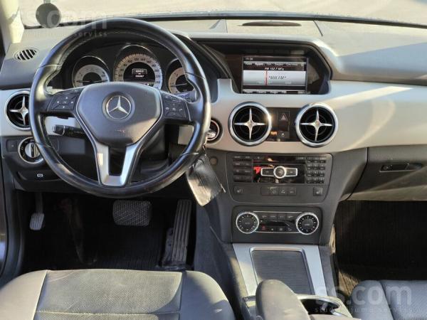 Brūns Mercedes-Benz GLK 220 2013 Rīga, ar dzinēja tilpumu 2.20 L un nobraukumu 319 tūkst. km par 10900 €, foto 8 vietnē AUTOMOTO.COM.LV