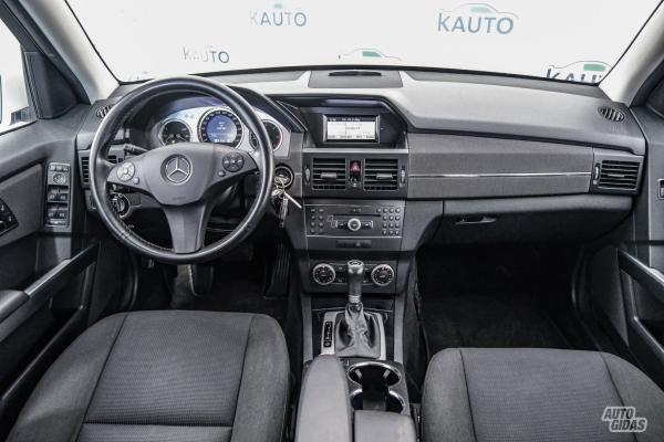 Mercedes-Benz GLK 220 2010 in Kaunas, with an engine capacity of 2.10 L and mileage of 272 thousand km for 9290 €, photo 8 on AUTOMOTO.COM.LV