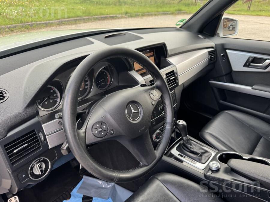 Mercedes-Benz GLK 220 2011 Ogre, ar dzinēja tilpumu 2.20 L un nobraukumu 262 tūkst. km par 9350 €, foto 16 vietnē AUTOMOTO.COM.LV