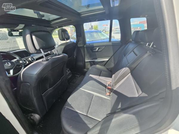 Mercedes-Benz GLK 220 2013 Kauņa, ar dzinēja tilpumu 2.10 L un nobraukumu 301 tūkst. km par 5666 €, foto 4 vietnē AUTOMOTO.COM.LV