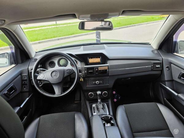 Pelēks Mercedes-Benz GLK 220 2010 Kauņa, ar dzinēja tilpumu 2.14 L un nobraukumu 332 tūkst. km par 5800 €, foto 10 vietnē AUTOMOTO.COM.LV