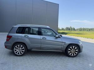 Grey Mercedes-Benz GLK 220 2010 in Siauliai, with an engine capacity of 2.14 L and mileage of 270 thousand km for 5700 €, photo 7 on AUTOMOTO.COM.LV