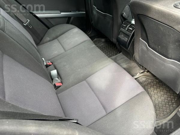 Pelēks Mercedes-Benz GLK 220 2010 Rīga, ar dzinēja tilpumu 2.10 L un nobraukumu 0 tūkst. km par 7550 €, foto 8 vietnē AUTOMOTO.COM.LV