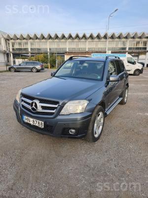 Pelēks Mercedes-Benz GLK 220 2010 Rīga, ar dzinēja tilpumu 2.20 L un nobraukumu 257 tūkst. km par 6950 €, foto  vietnē AUTOMOTO.COM.LV