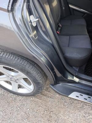 Pelēks Mercedes-Benz GLK 220 2010 Rīga, ar dzinēja tilpumu 2.20 L un nobraukumu 257 tūkst. km par 6950 €, foto 8 vietnē AUTOMOTO.COM.LV