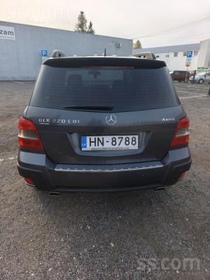 Pelēks Mercedes-Benz GLK 220 2010 Rīga, ar dzinēja tilpumu 2.20 L un nobraukumu 257 tūkst. km par 6950 €, foto 10 vietnē AUTOMOTO.COM.LV