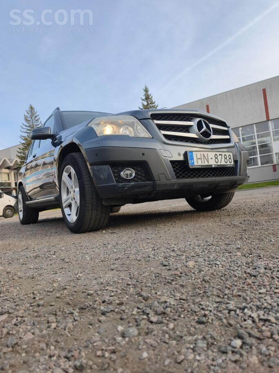 Pelēks Mercedes-Benz GLK 220 2010 Rīga, ar dzinēja tilpumu 2.20 L un nobraukumu 257 tūkst. km par 6950 €, foto 11 vietnē AUTOMOTO.COM.LV