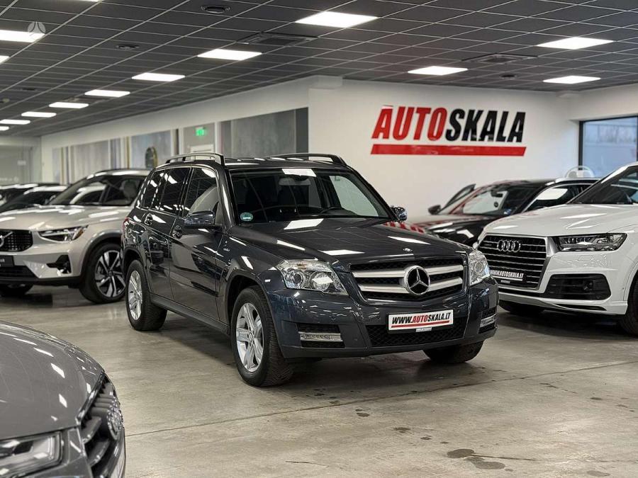 Pelēks Mercedes-Benz GLK 220 2011 Klaipėda, ar dzinēja tilpumu 2.14 L un nobraukumu 344 tūkst. km par 8900 €, foto 4 vietnē AUTOMOTO.COM.LV