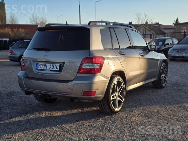 Grey Mercedes-Benz GLK 220 2011 in Liepaja, with an engine capacity of 2.20 L and mileage of 0 thousand km for 8800 €, photo 6 on AUTOMOTO.COM.LV