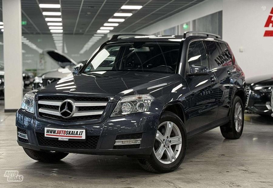 Pelēks Mercedes-Benz GLK 220 2011 Klaipėda, ar dzinēja tilpumu 2.10 L un nobraukumu 344 tūkst. km par 8900 €, foto 1 vietnē AUTOMOTO.COM.LV