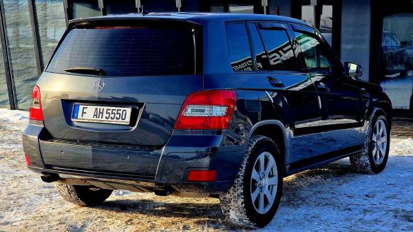 Pelēks Mercedes-Benz GLK 220 2011 Kretinga, ar dzinēja tilpumu 2.20 L un nobraukumu 298 tūkst. km par 8550 €, foto 8 vietnē AUTOMOTO.COM.LV