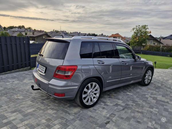 Pelēks Mercedes-Benz GLK 220 2011 Telšiai, ar dzinēja tilpumu 2.10 L un nobraukumu 243 tūkst. km par 7150 €, foto 3 vietnē AUTOMOTO.COM.LV
