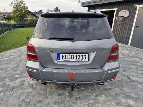 Pelēks Mercedes-Benz GLK 220 2011 Telšiai, ar dzinēja tilpumu 2.10 L un nobraukumu 243 tūkst. km par 7150 €, foto 4 vietnē AUTOMOTO.COM.LV