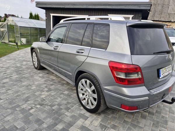 Pelēks Mercedes-Benz GLK 220 2011 Telšiai, ar dzinēja tilpumu 2.10 L un nobraukumu 243 tūkst. km par 7150 €, foto 5 vietnē AUTOMOTO.COM.LV