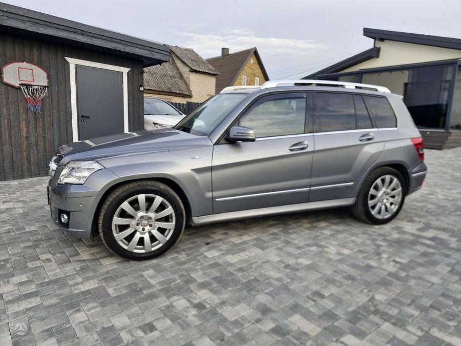 Pelēks Mercedes-Benz GLK 220 2011 Telšiai, ar dzinēja tilpumu 2.10 L un nobraukumu 243 tūkst. km par 7150 €, foto 6 vietnē AUTOMOTO.COM.LV