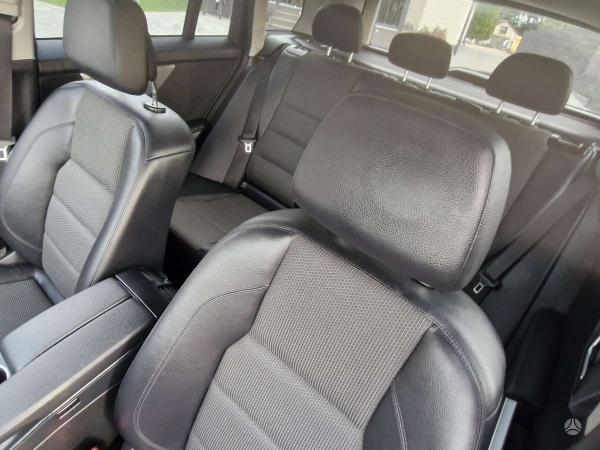 Pelēks Mercedes-Benz GLK 220 2011 Telšiai, ar dzinēja tilpumu 2.10 L un nobraukumu 243 tūkst. km par 7150 €, foto 11 vietnē AUTOMOTO.COM.LV