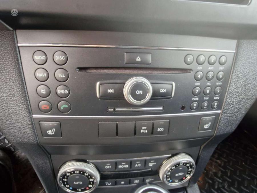 Pelēks Mercedes-Benz GLK 220 2011 Telšiai, ar dzinēja tilpumu 2.10 L un nobraukumu 243 tūkst. km par 7150 €, foto 18 vietnē AUTOMOTO.COM.LV