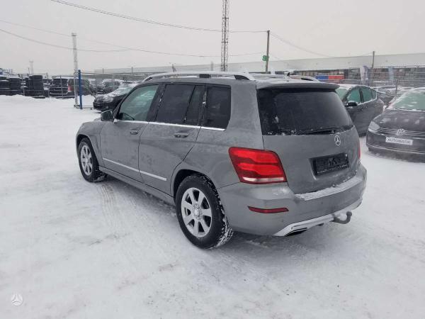 Pelēks Mercedes-Benz GLK 220 2012 Kauņa, ar dzinēja tilpumu 2.14 L un nobraukumu 204 tūkst. km par 8850 €, foto 6 vietnē AUTOMOTO.COM.LV
