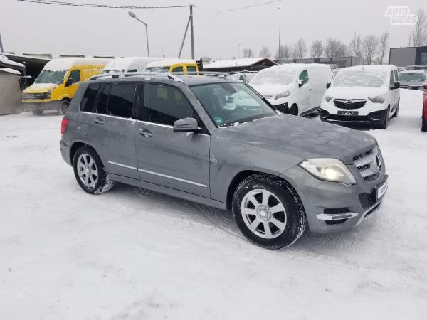 Pelēks Mercedes-Benz GLK 220 2012 Kauņa, ar dzinēja tilpumu 2.10 L un nobraukumu 204 tūkst. km par 8850 €, foto 5 vietnē AUTOMOTO.COM.LV