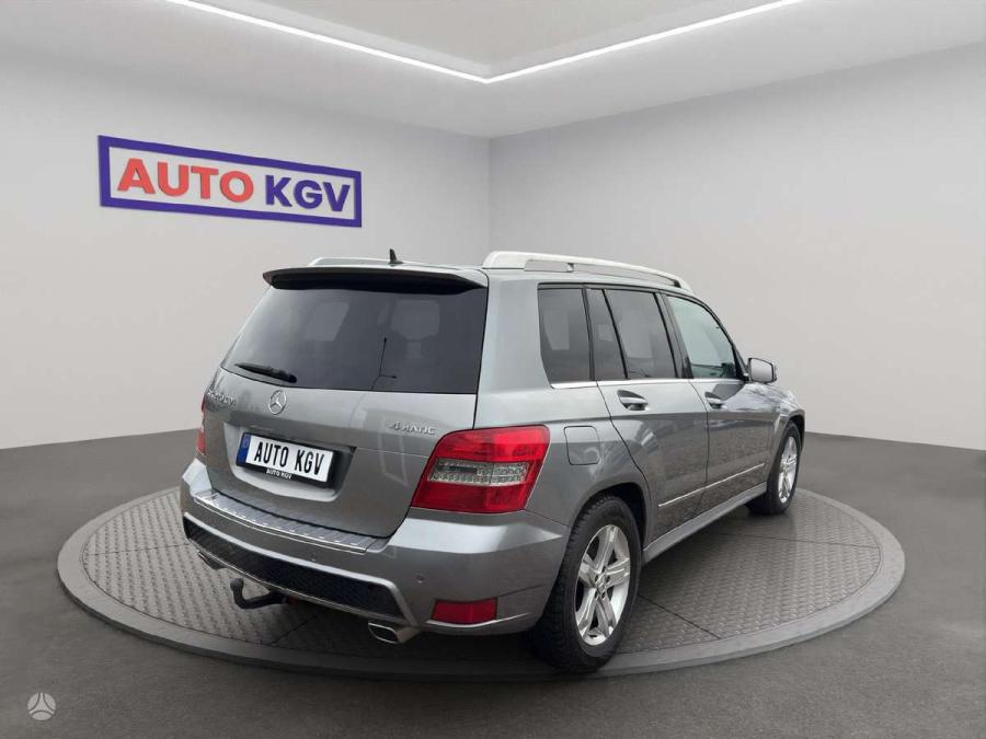 Grey Mercedes-Benz GLK 220 2012 in Kaunas, with an engine capacity of 2.10 L and mileage of 319 thousand km for 8799 €, photo 5 on AUTOMOTO.COM.LV
