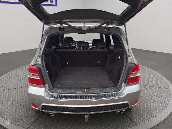 Pelēks Mercedes-Benz GLK 220 2012 Kauņa, ar dzinēja tilpumu 2.10 L un nobraukumu 319 tūkst. km par 8799 €, foto 10 vietnē AUTOMOTO.COM.LV