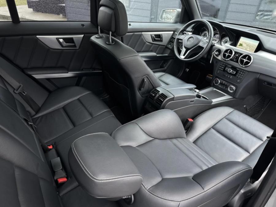 Pelēks Mercedes-Benz GLK 220 2012 Rīga, ar dzinēja tilpumu 2.20 L un nobraukumu 285 tūkst. km par 13950 €, foto 13 vietnē AUTOMOTO.COM.LV