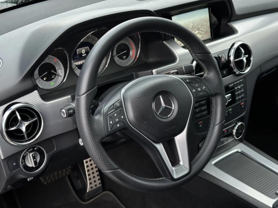 Pelēks Mercedes-Benz GLK 220 2012 Rīga, ar dzinēja tilpumu 2.20 L un nobraukumu 285 tūkst. km par 13950 €, foto 16 vietnē AUTOMOTO.COM.LV