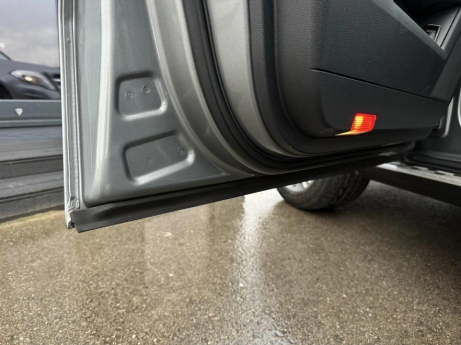 Pelēks Mercedes-Benz GLK 220 2012 Rīga, ar dzinēja tilpumu 2.20 L un nobraukumu 285 tūkst. km par 13950 €, foto 21 vietnē AUTOMOTO.COM.LV