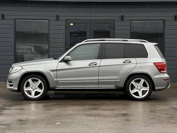 Pelēks Mercedes-Benz GLK 220 2012 Jelgava, ar dzinēja tilpumu 2.20 L un nobraukumu 285 tūkst. km par 11950 €, foto 5 vietnē AUTOMOTO.COM.LV