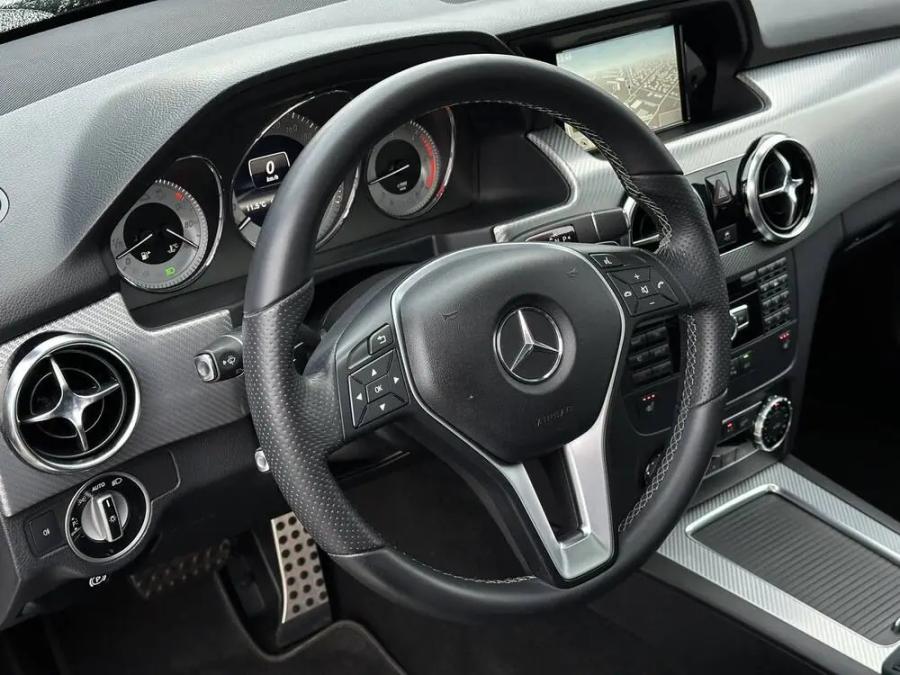 Pelēks Mercedes-Benz GLK 220 2012 Jelgava, ar dzinēja tilpumu 2.20 L un nobraukumu 285 tūkst. km par 11950 €, foto 16 vietnē AUTOMOTO.COM.LV