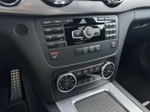 Pelēks Mercedes-Benz GLK 220 2012 Jelgava, ar dzinēja tilpumu 2.20 L un nobraukumu 285 tūkst. km par 11950 €, foto 17 vietnē AUTOMOTO.COM.LV