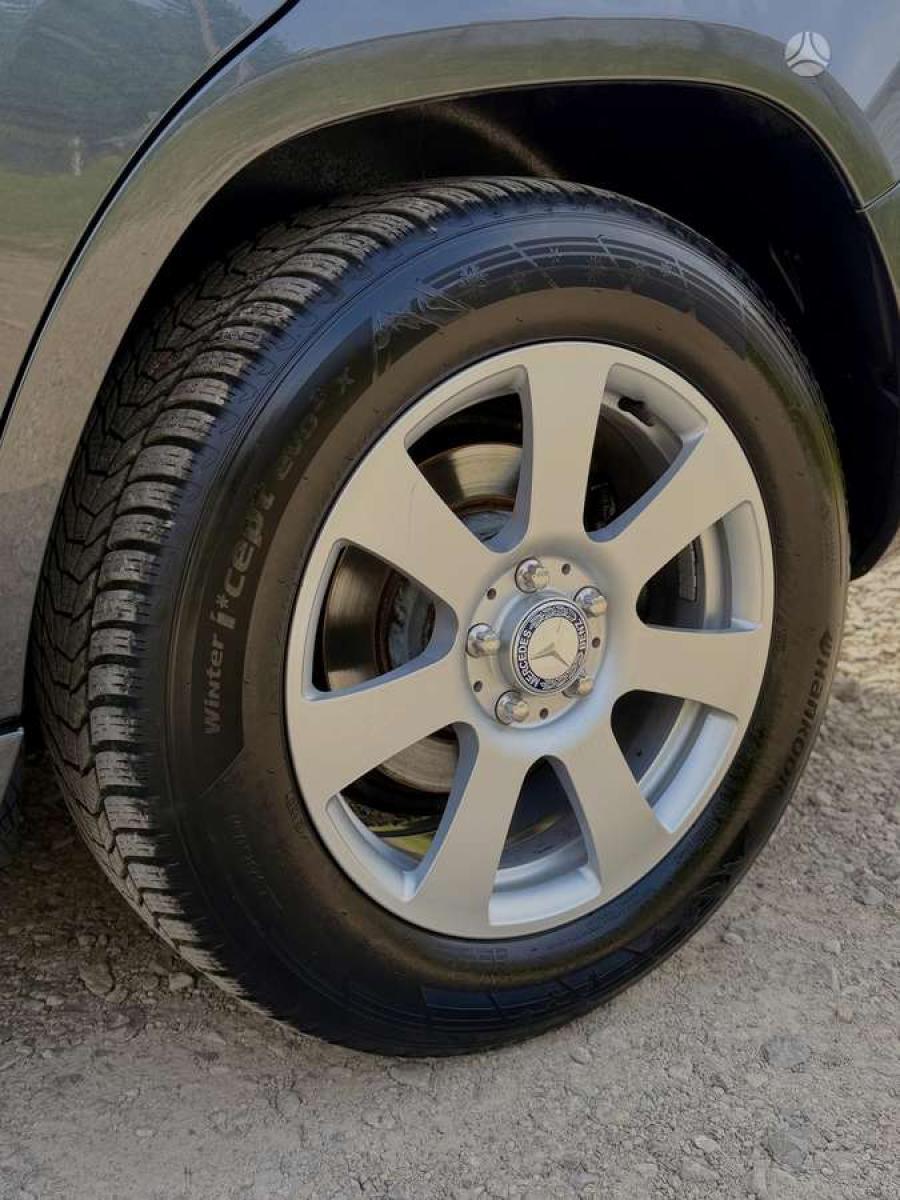 Pelēks Mercedes-Benz GLK 220 2012 Šauļi, ar dzinēja tilpumu 2.14 L un nobraukumu 252 tūkst. km par 12999 €, foto 25 vietnē AUTOMOTO.COM.LV