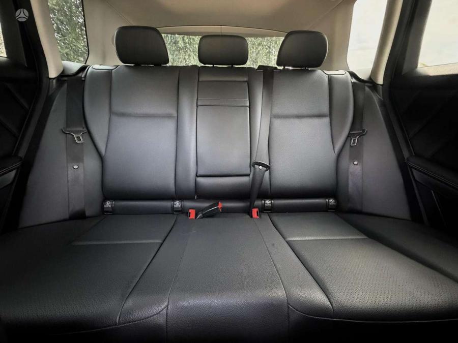 Pelēks Mercedes-Benz GLK 220 2012 Šauļi, ar dzinēja tilpumu 2.14 L un nobraukumu 252 tūkst. km par 12999 €, foto 34 vietnē AUTOMOTO.COM.LV