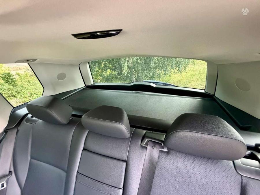 Pelēks Mercedes-Benz GLK 220 2012 Šauļi, ar dzinēja tilpumu 2.14 L un nobraukumu 252 tūkst. km par 12999 €, foto 36 vietnē AUTOMOTO.COM.LV
